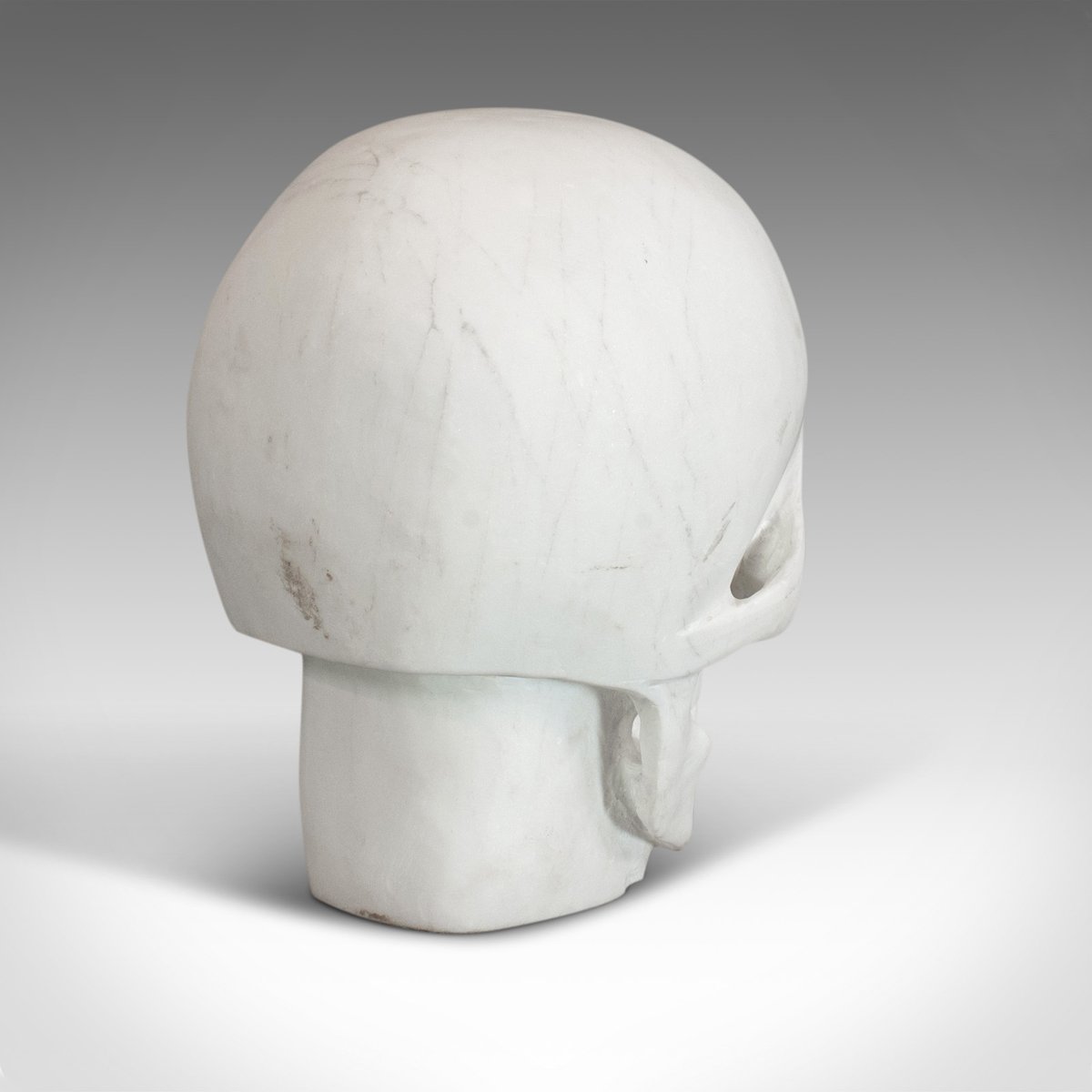 Vintage English White Marble Skull Paperweight, 1980s for sale at Pamono