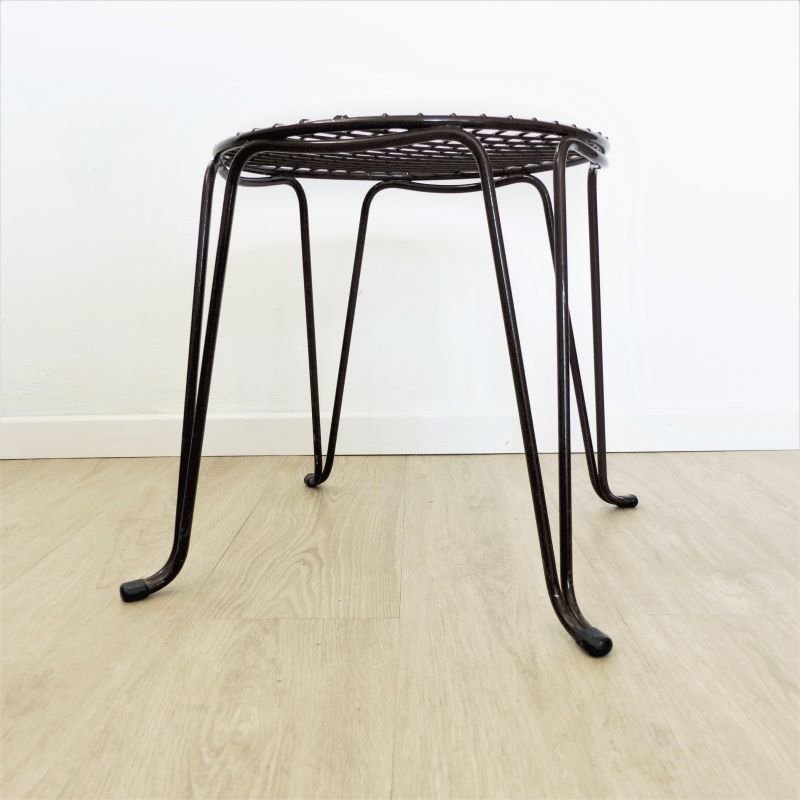 Vintage Wire Mesh Stool, 1960s for sale at Pamono