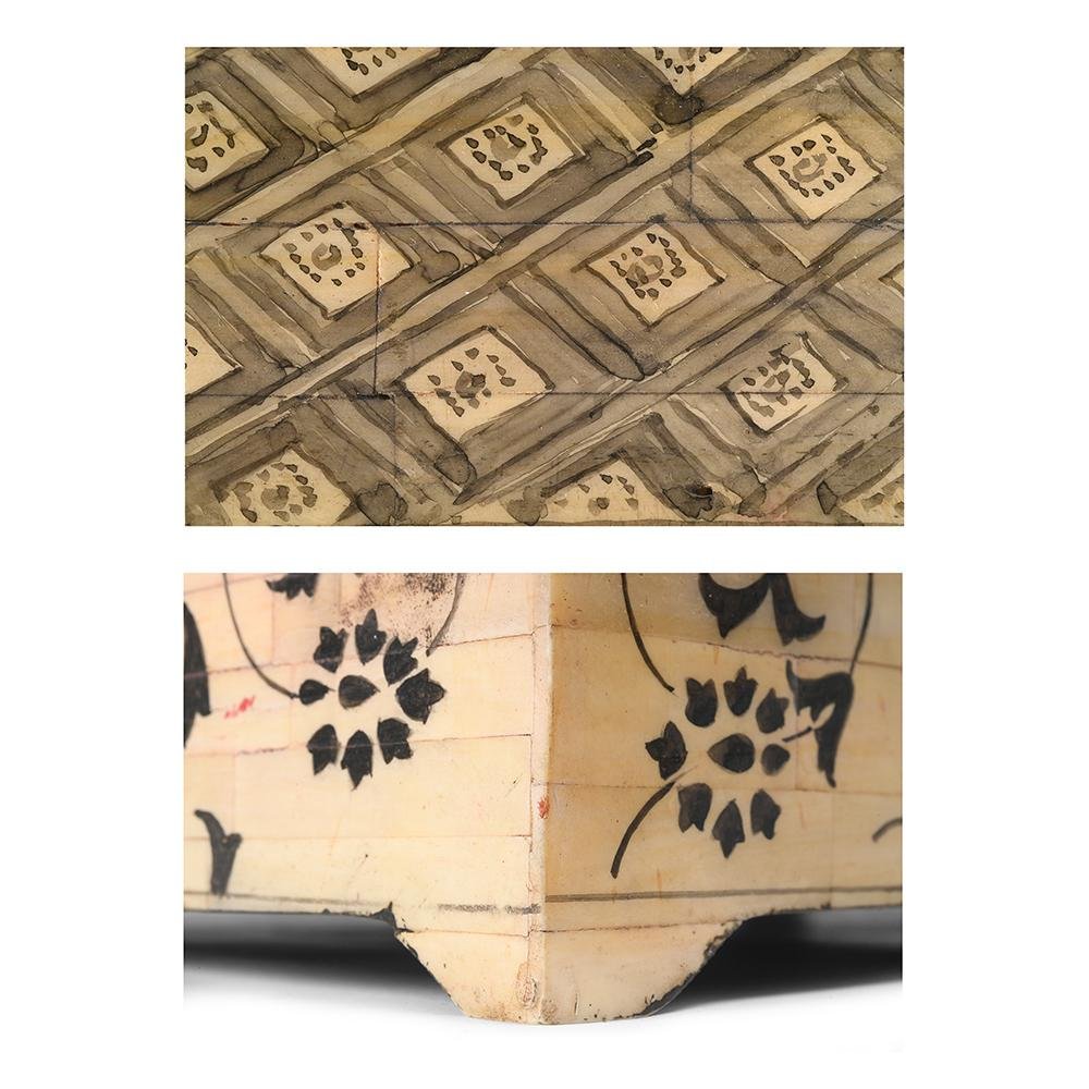 Large Anglo-Indian Box for sale at Pamono