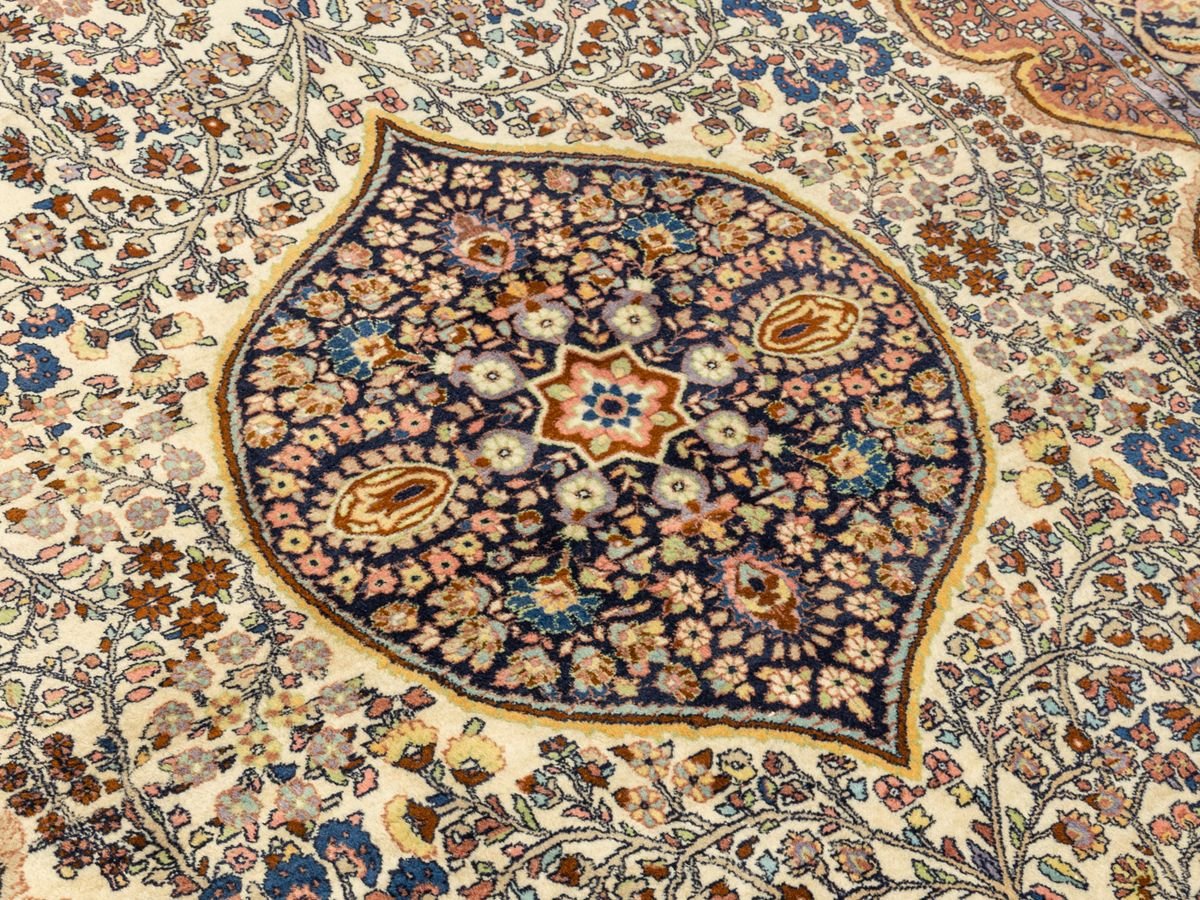 Ghom Rug, 1960s for sale at Pamono