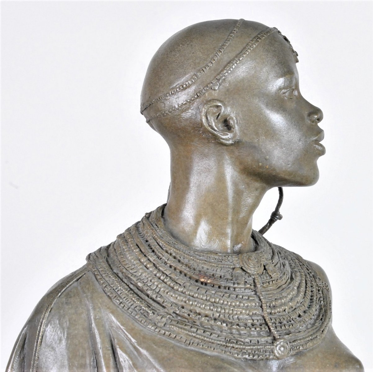 Bronze Sculptures, Maasai Couple, 20th Century, Set of 2 for sale at Pamono