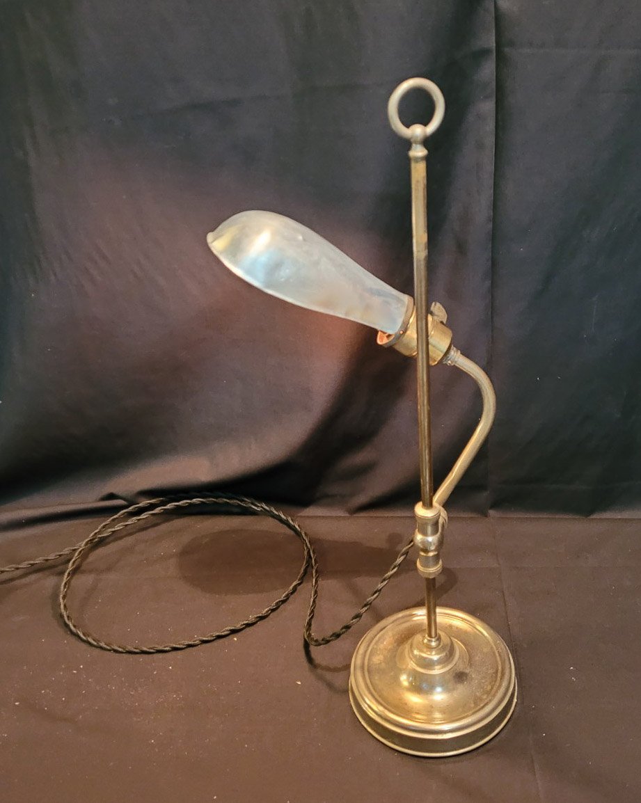 Quinquet Style Table Lamp, 1920s for sale at Pamono