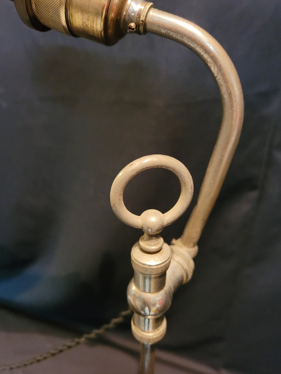 Quinquet Style Table Lamp, 1920s for sale at Pamono