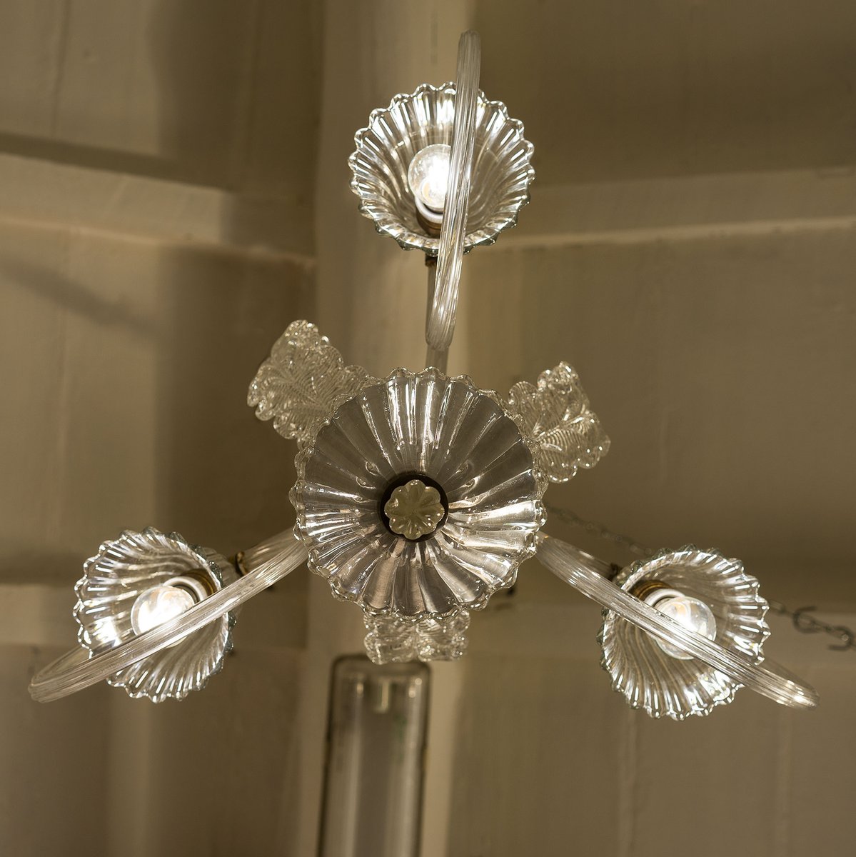 3-Armige Murano Glas Deckenlampe von Ercole Barovier für Barovier & Toso, 1940er bei Pamono kaufen