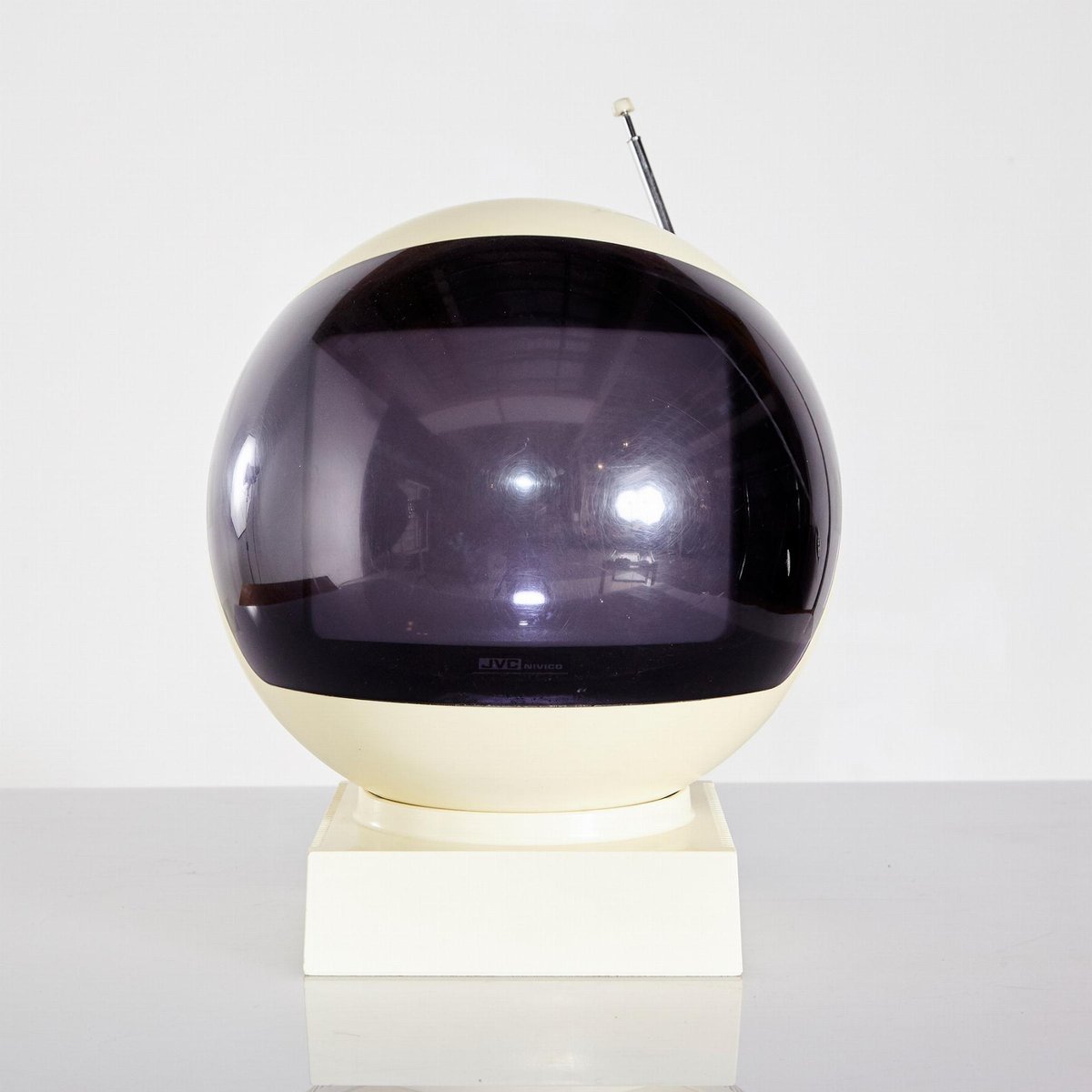Videosphere Fernseher von JVC Nivico, 1970er bei Pamono kaufen