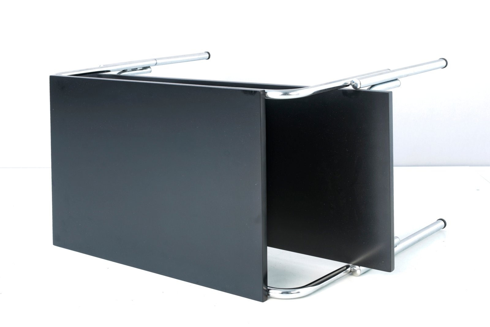 Tubular Steel Side Table, France, 1950s for sale at Pamono