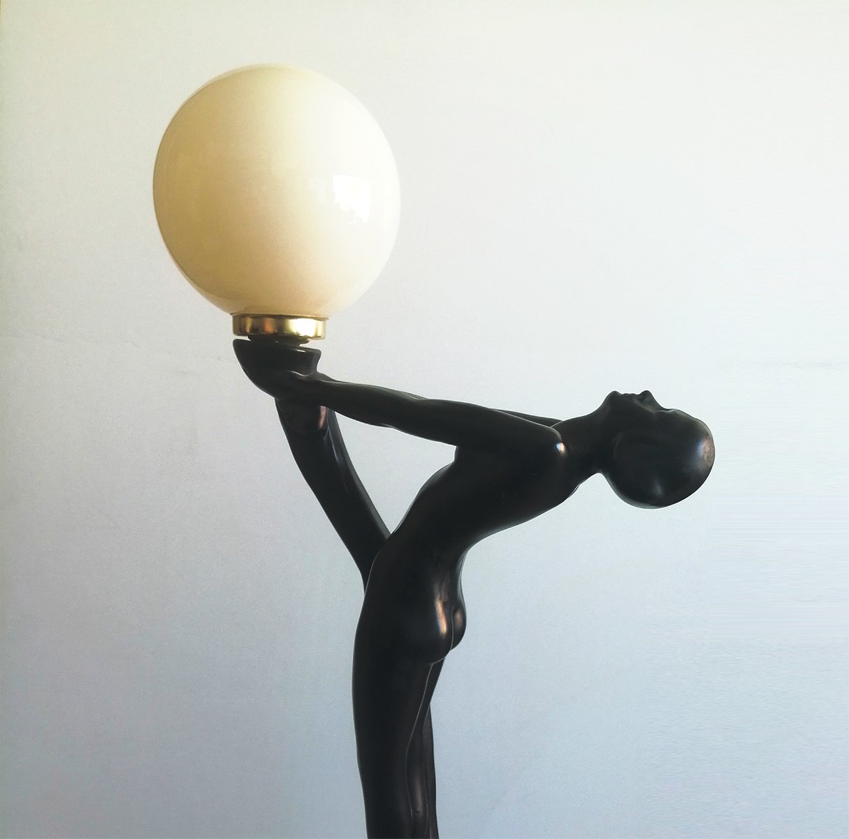 Large Art Deco Style Female Figure Table Lamp, 1970s for sale at Pamono