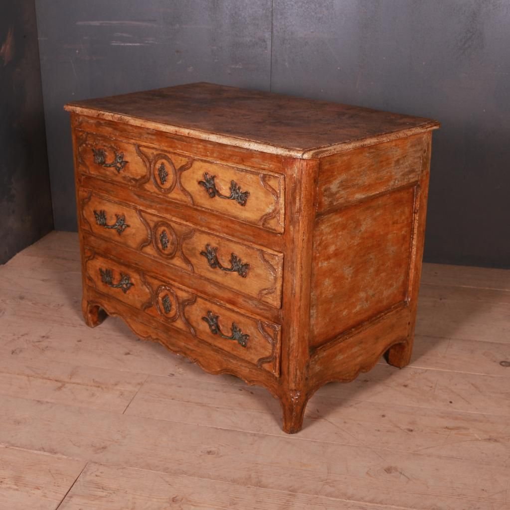 Painted French Commode for sale at Pamono