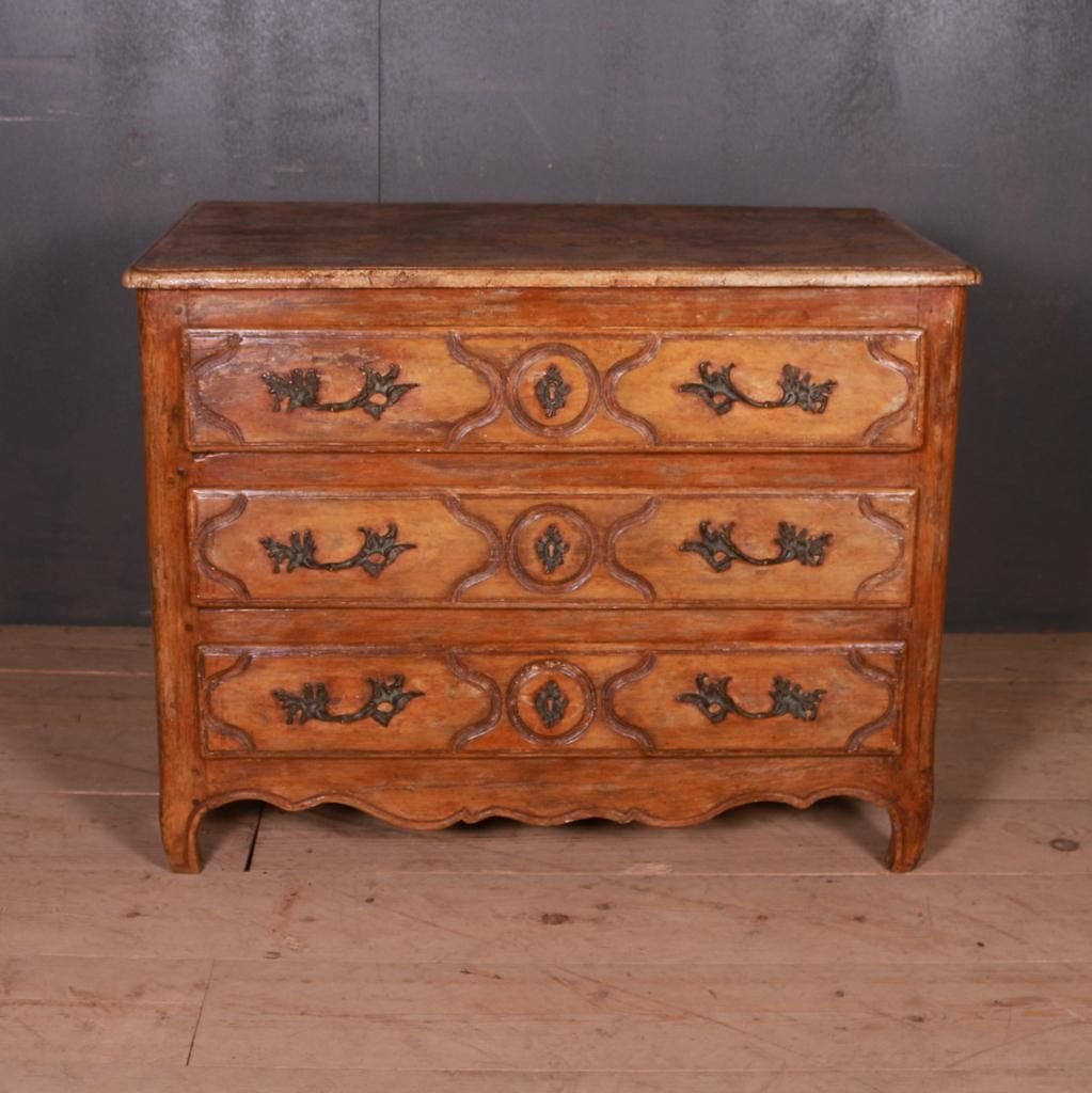Painted French Commode for sale at Pamono
