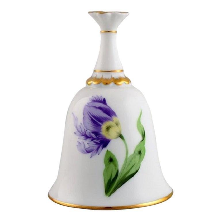 Tischglocke aus handbemaltem Porzellan mit Blumen- und Goldverzierung ...