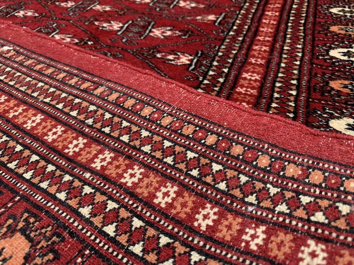 Vintage Middle Eastern Rug for sale at Pamono