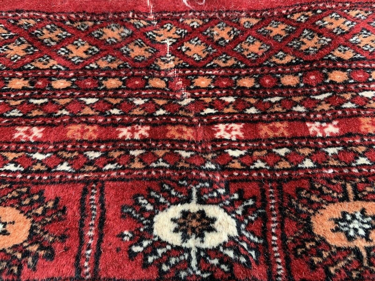 Vintage Middle Eastern Rug for sale at Pamono