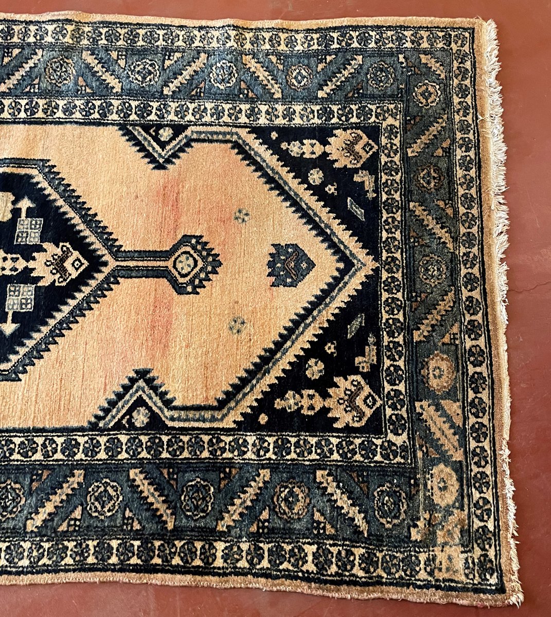 Middle Eastern Rug with Blue Decoration for sale at Pamono