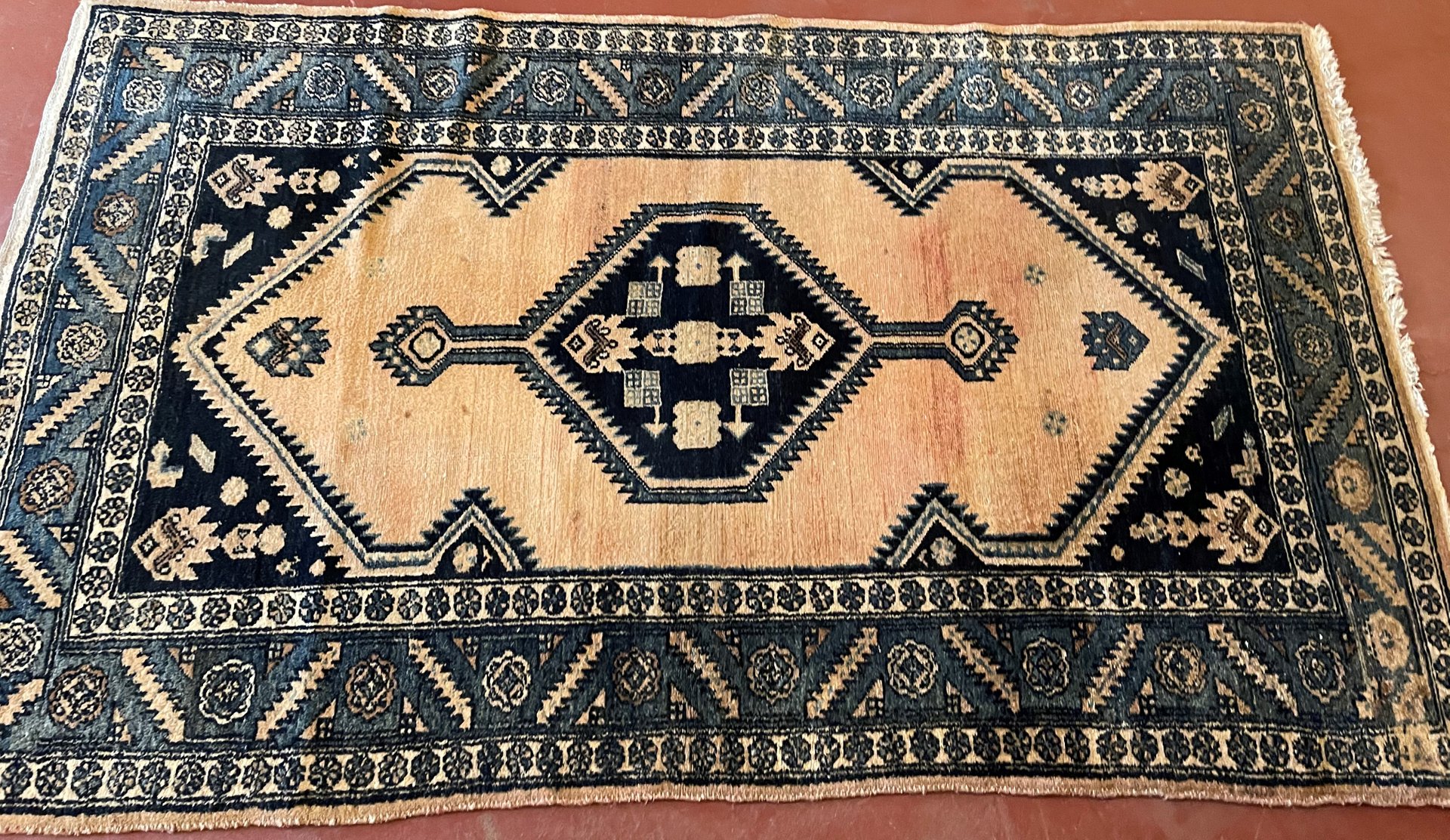 Middle Eastern Rug with Blue Decoration for sale at Pamono