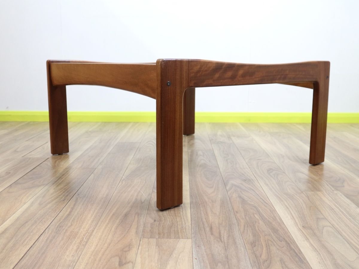 Mid-Century Glass Coffee Table by Myer for sale at Pamono