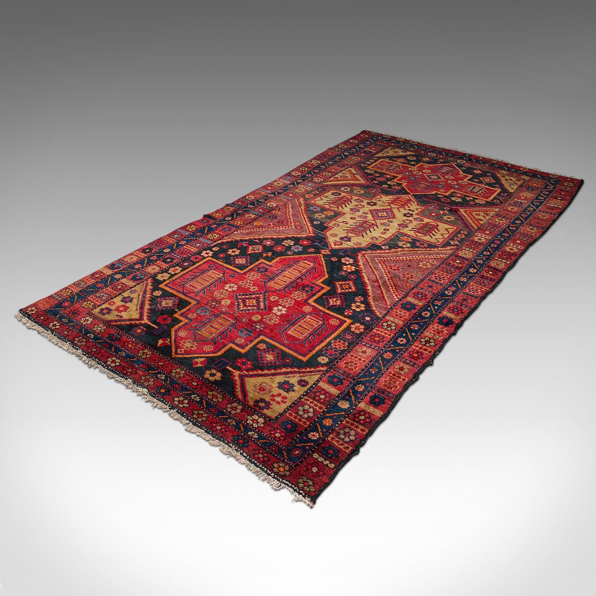 Vintage Middle Eastern Decorative Woven Shiraz Hall Rug, 1940s for sale ...