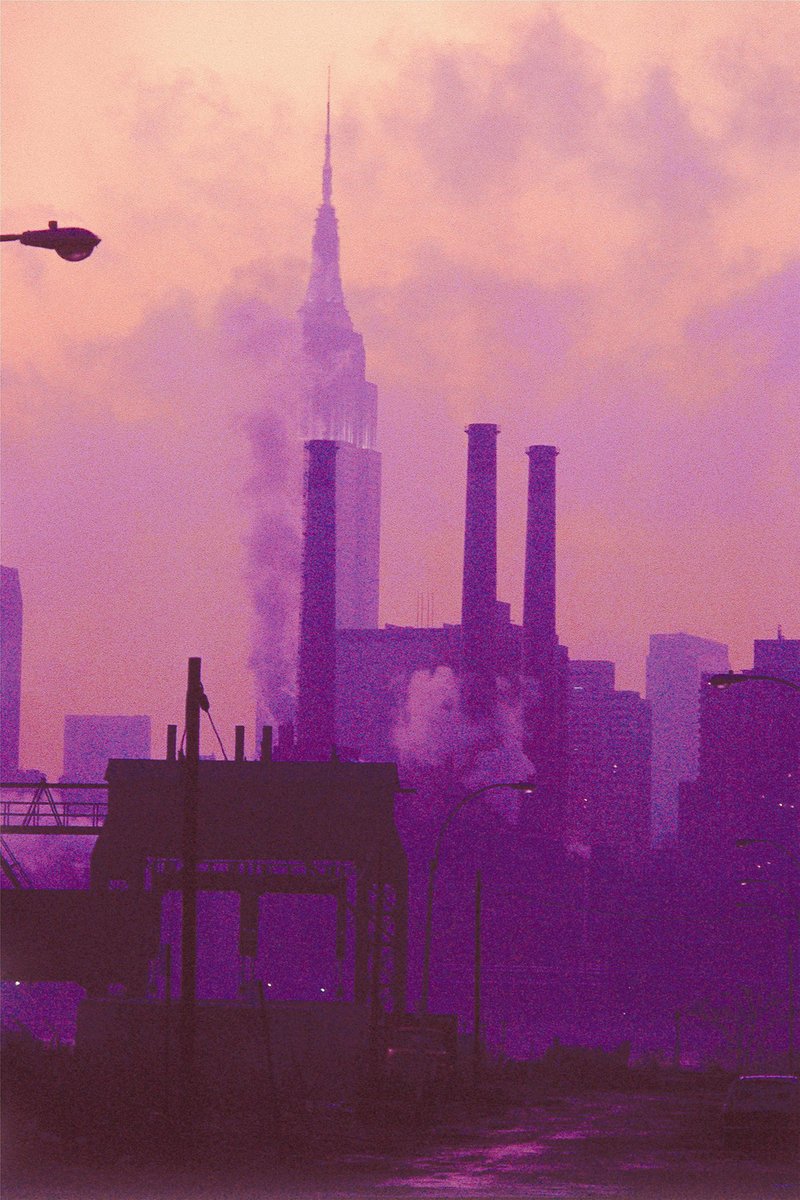 View of Manhattan from Long Island City, 1989 for sale at Pamono