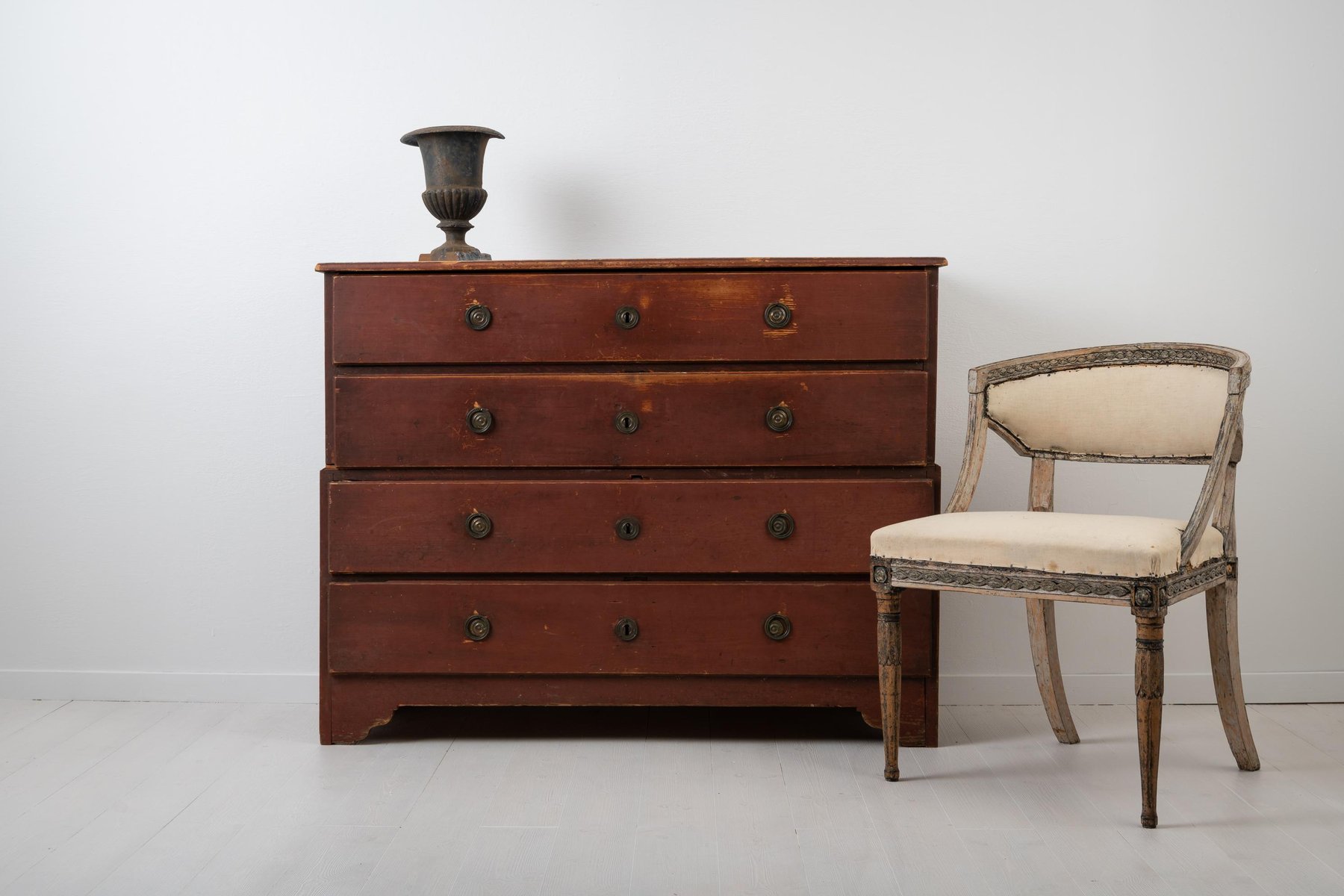 Swedish Neoclassical Chest of Drawers, Late 1700s for sale at Pamono
