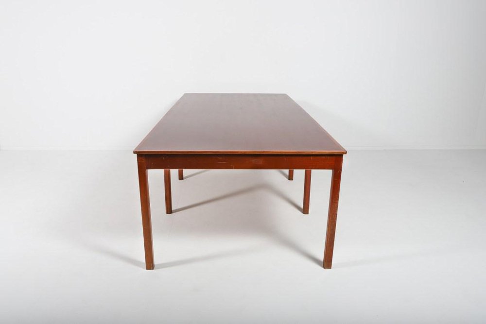 Table par E. Larsen & AB Madsen pour Willy Beck en vente sur Pamono