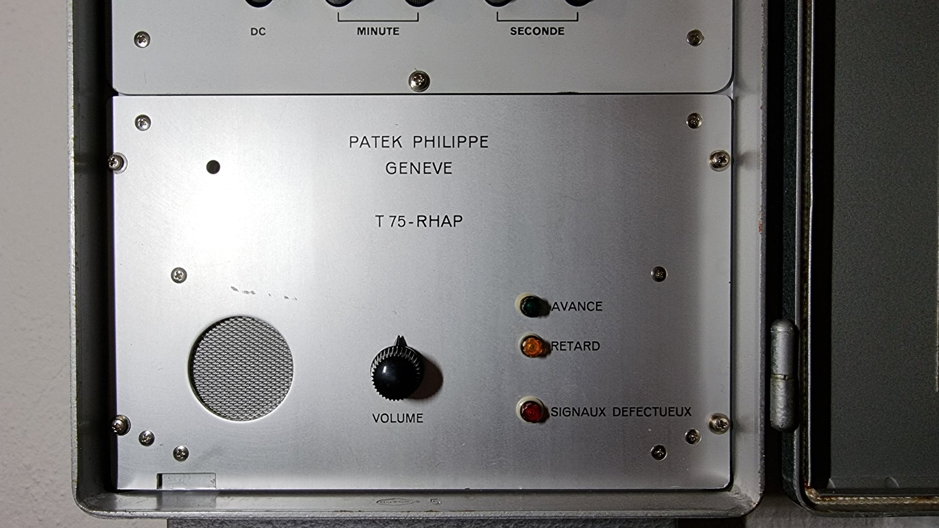 Type FBCZK Beyeler Electronic Master Clock by Patek Philippe for sale ...