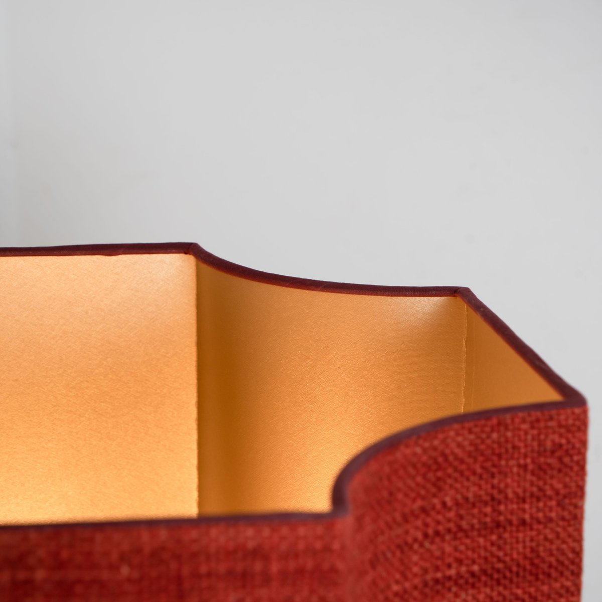 Große Stehlampe aus Keramik mit neuem maßgeschneidertem Lampenschirm ...