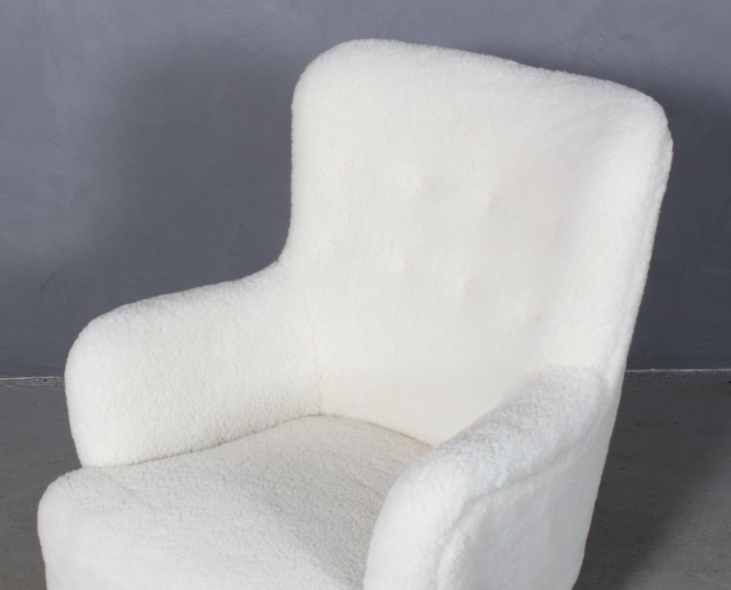 Sheepskin Lounge Chair by Peter Hvidt for Fritz Hansen bei Pamono kaufen