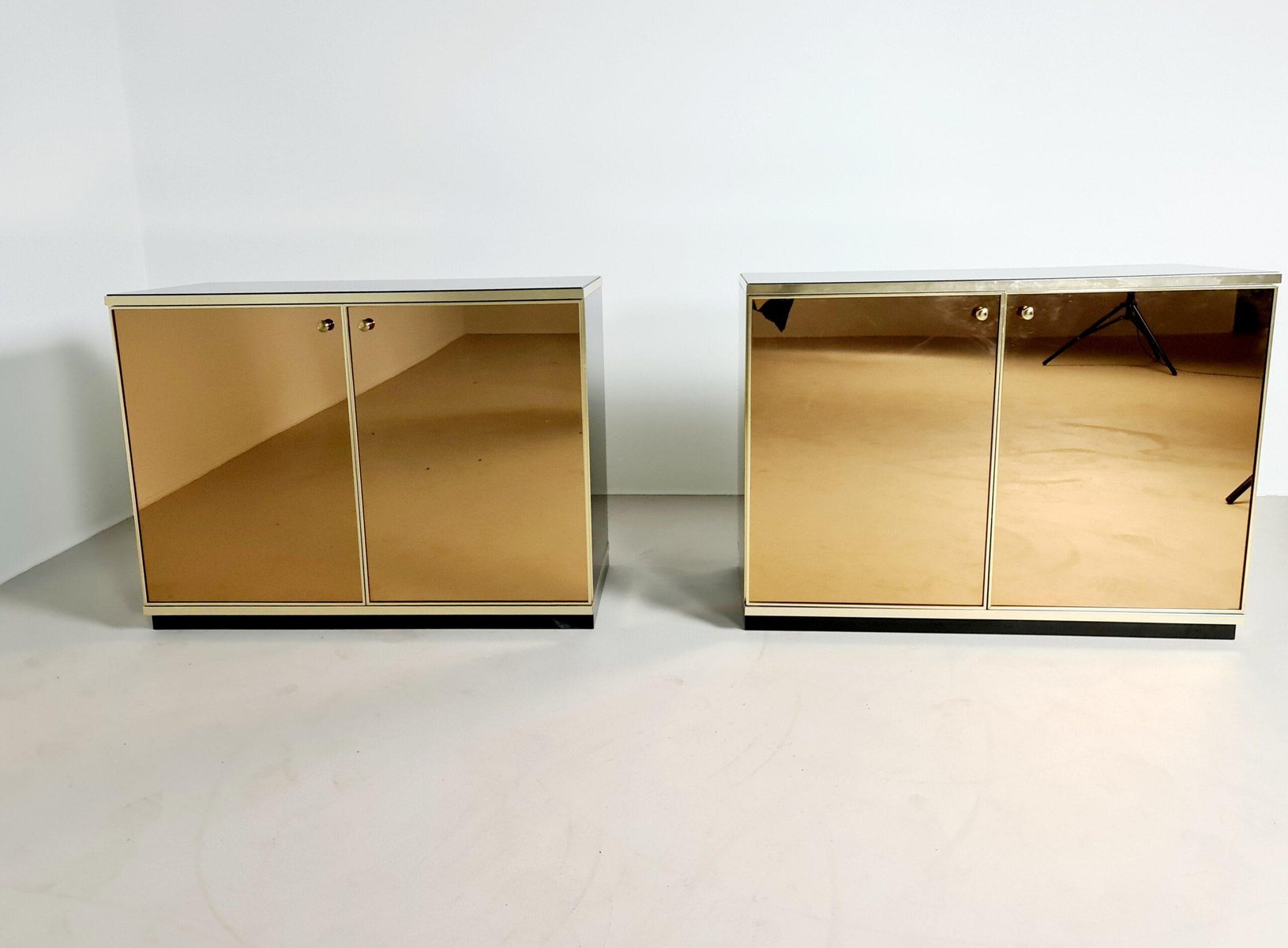 Cabinet by Renato Zevi, 1970s for sale at Pamono