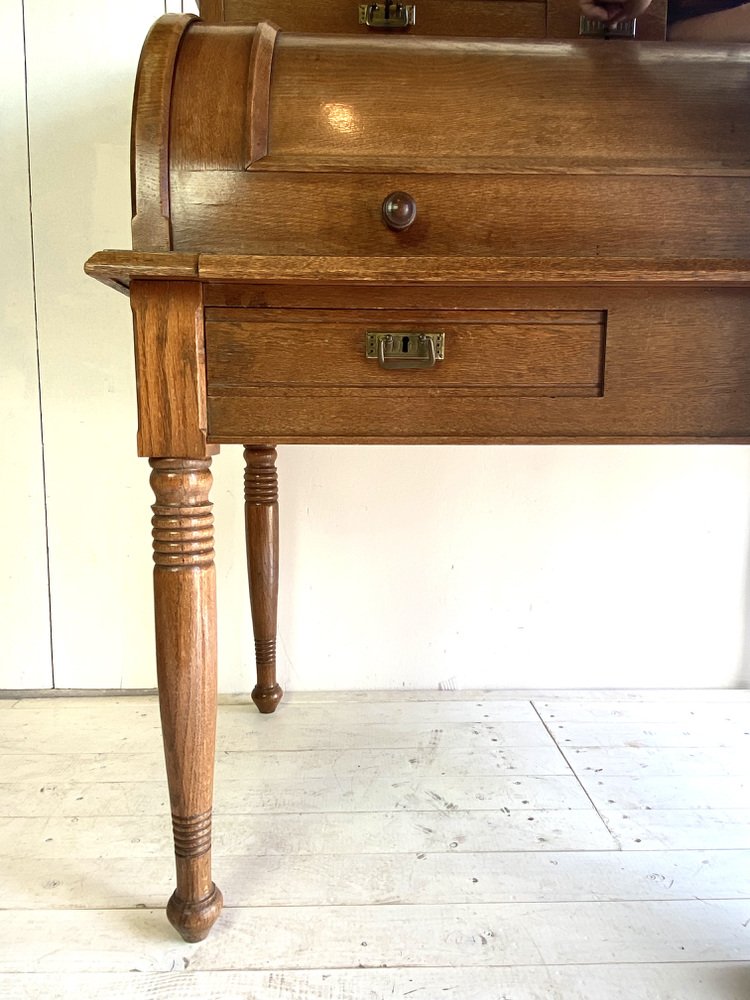 Large Antique Cylinder Writing Desk in Oak bei Pamono kaufen