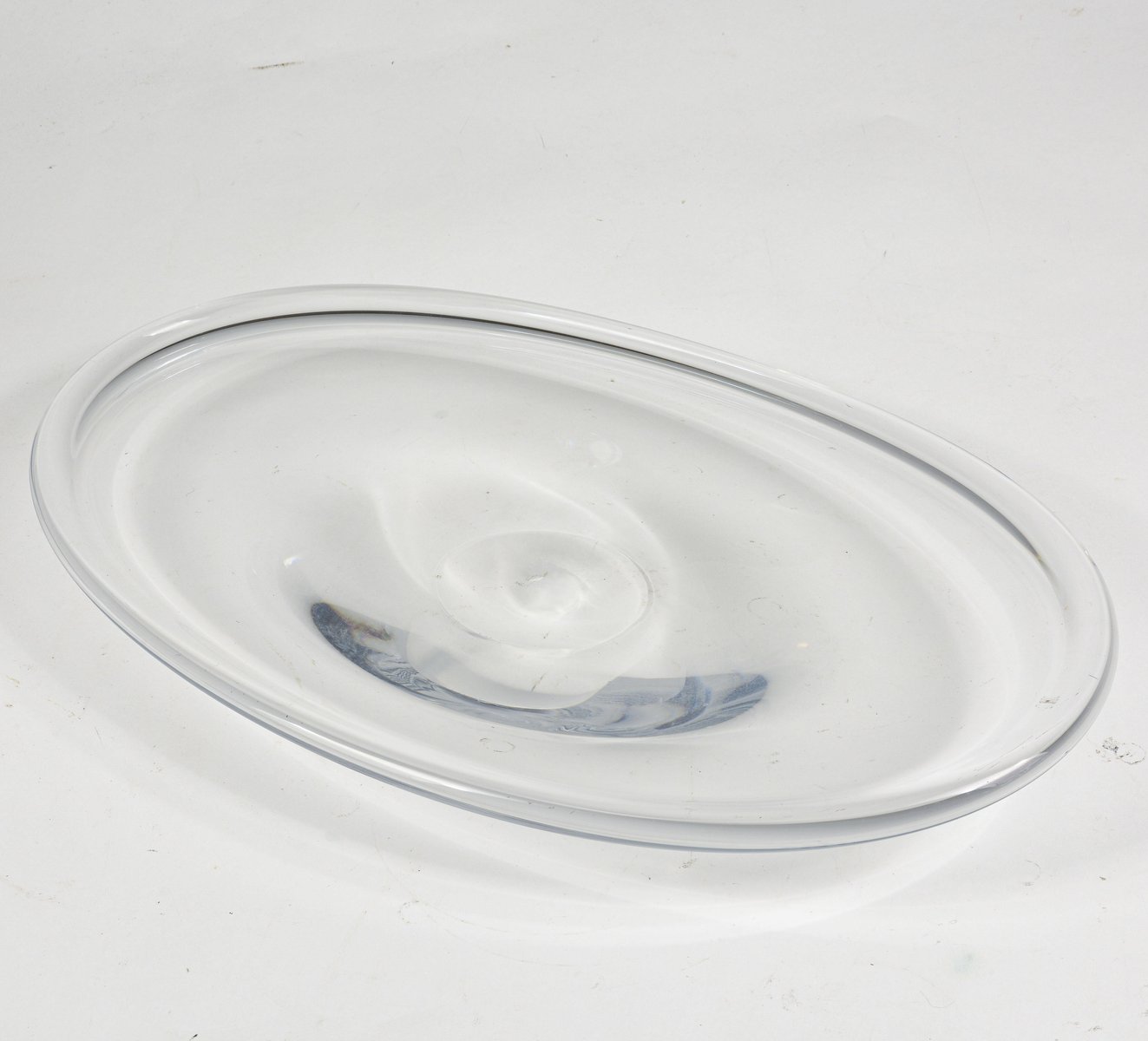 Plate Oval Centerpiece in Clear Glass, Italy, 1980s bei Pamono kaufen