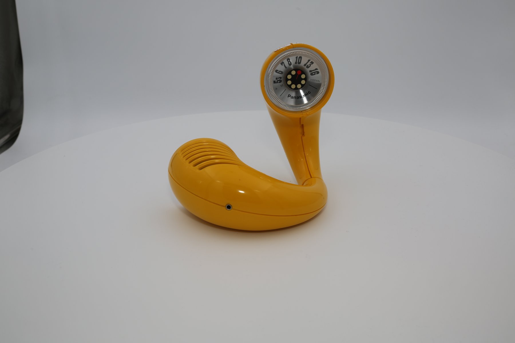 Yellow Toot-a-Loop R-72S Radio from Panasonic for sale at Pamono