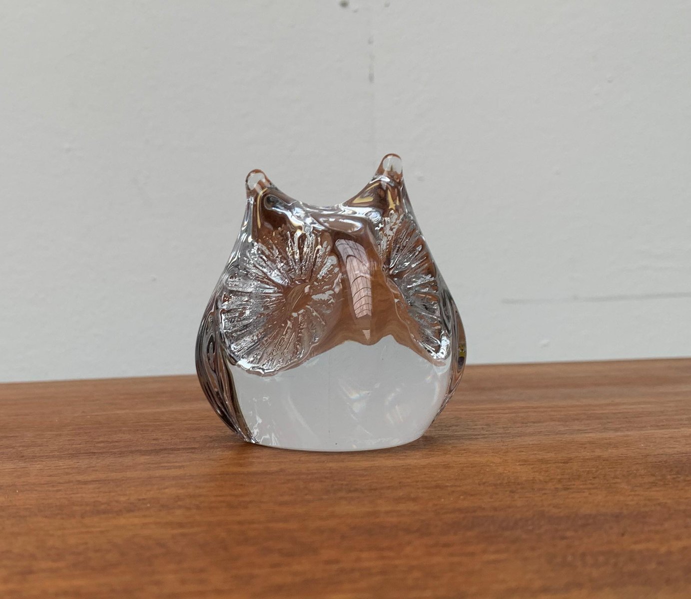 Vintage French Glass Owl Sculpture from Daum for sale at Pamono