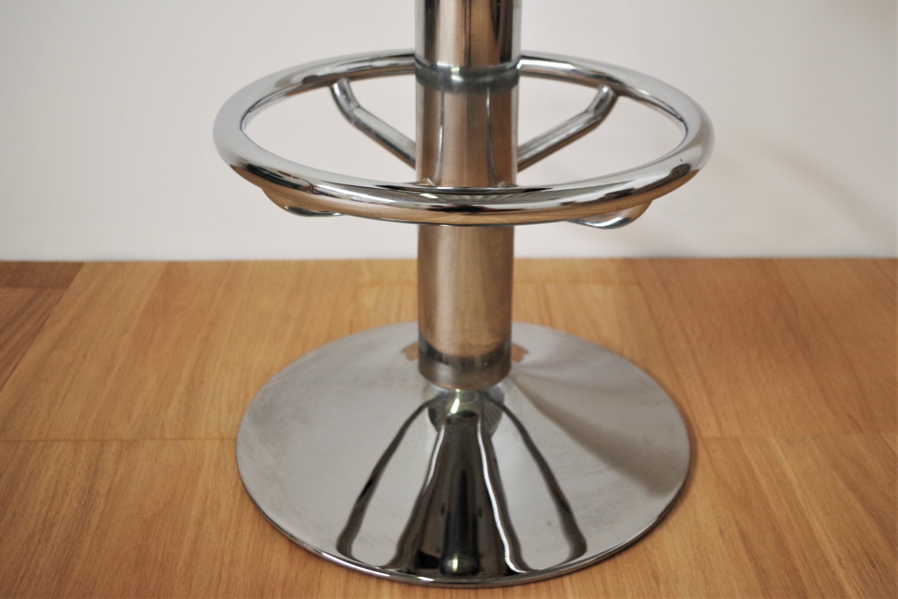 Chrome Rotating Stool, 1990s for sale at Pamono