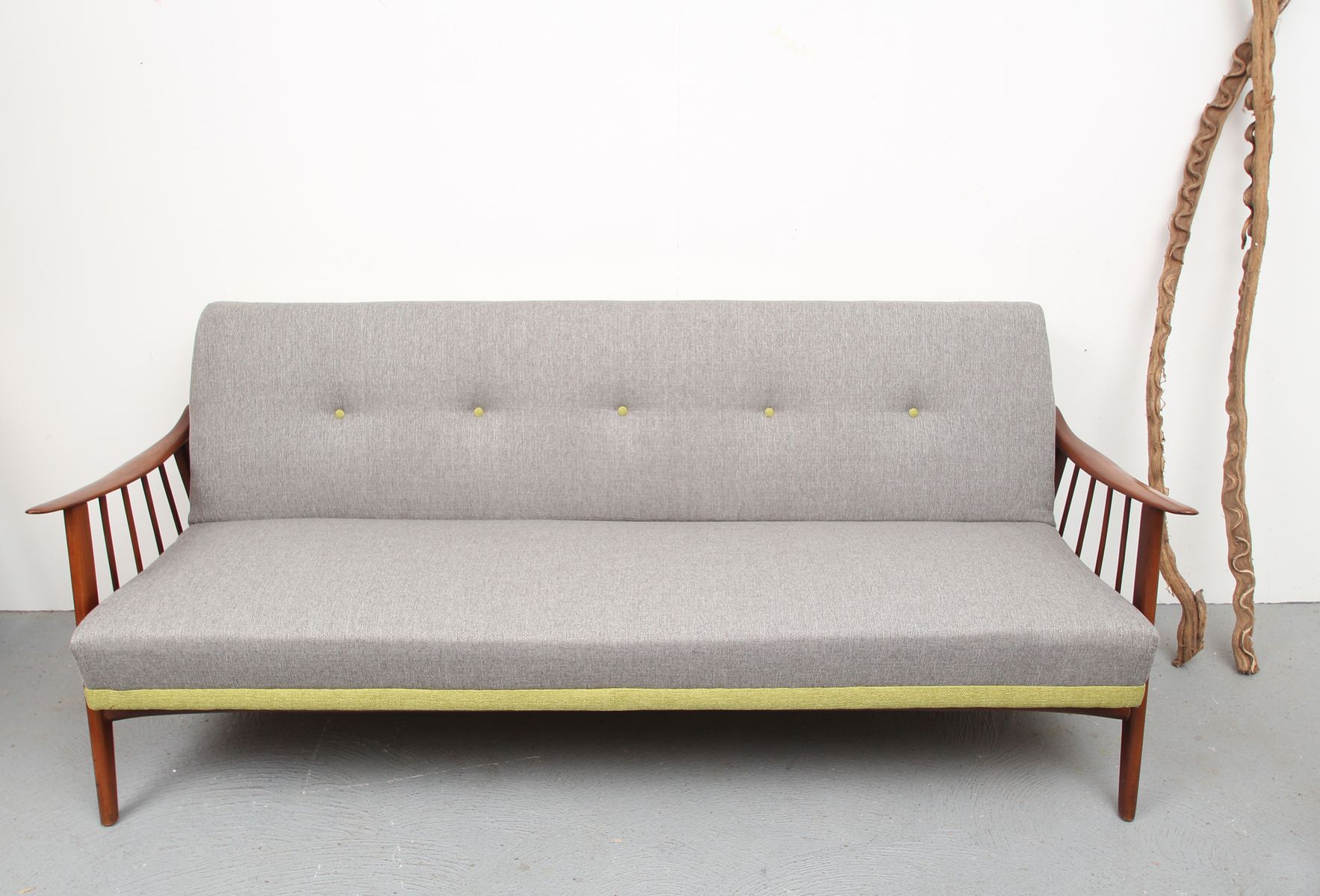 Skandinavisches Vintage Schlafsofa, 1950er bei Pamono kaufen