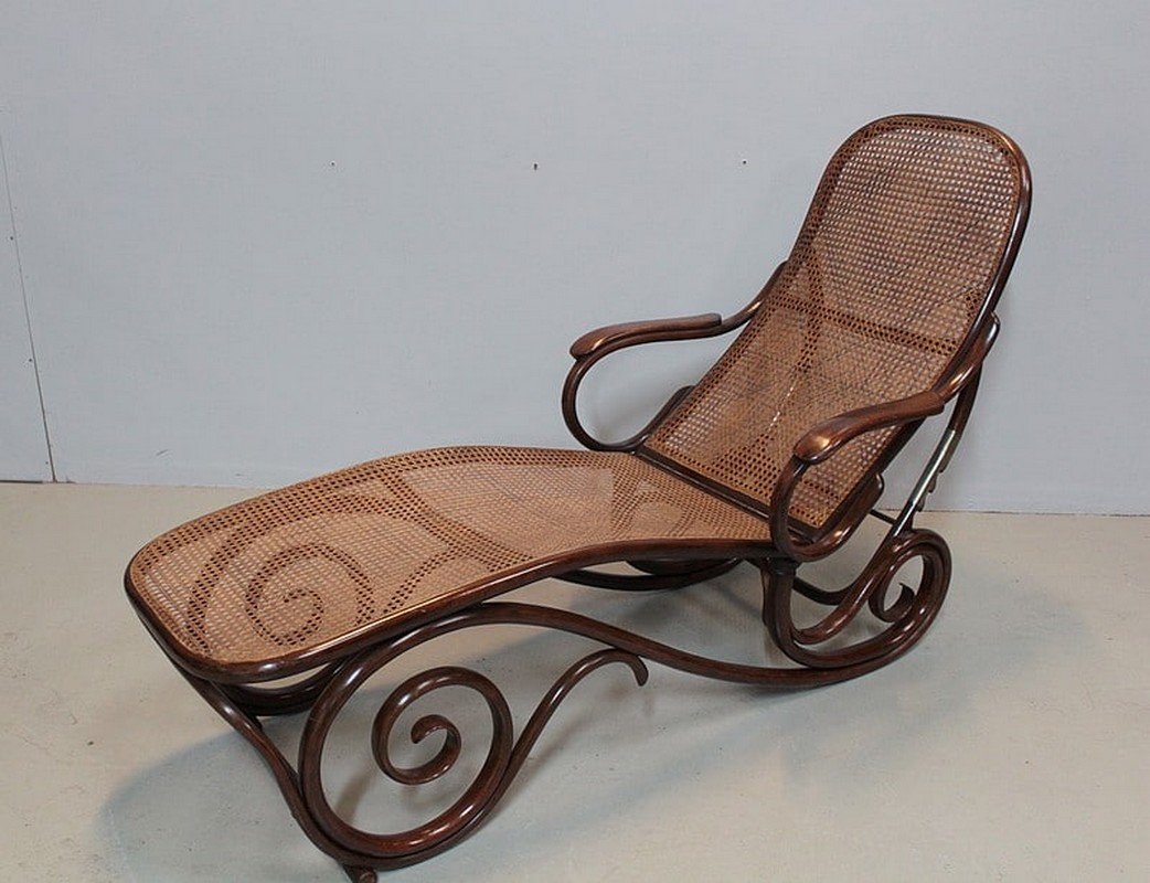 Antiker Sessel aus Buche von Thonet, 1900er bei Pamono kaufen