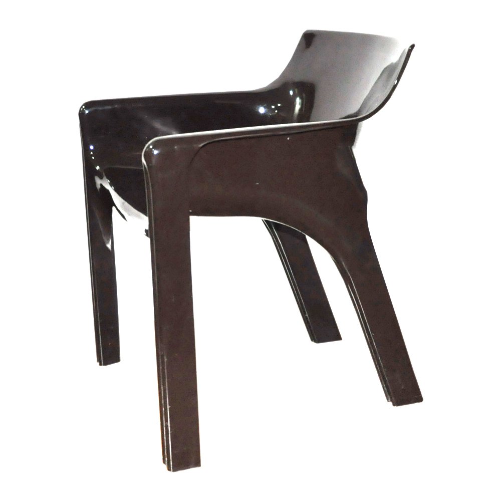 Brown Gaudi Chair by Vico Magistretti for Artemide, 1970s for sale at ...