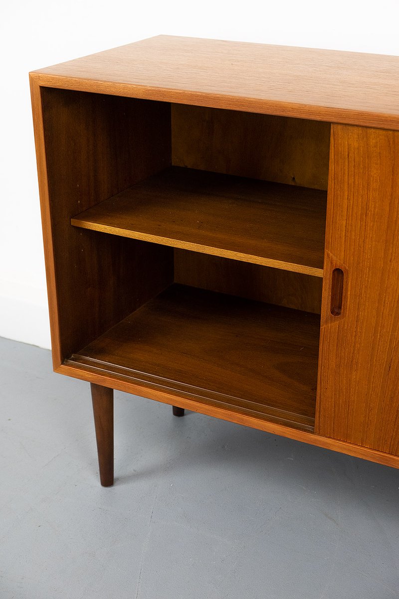 Teak Schrank von Sven Ellekaer für Albert Hansen, 1960er bei Pamono kaufen