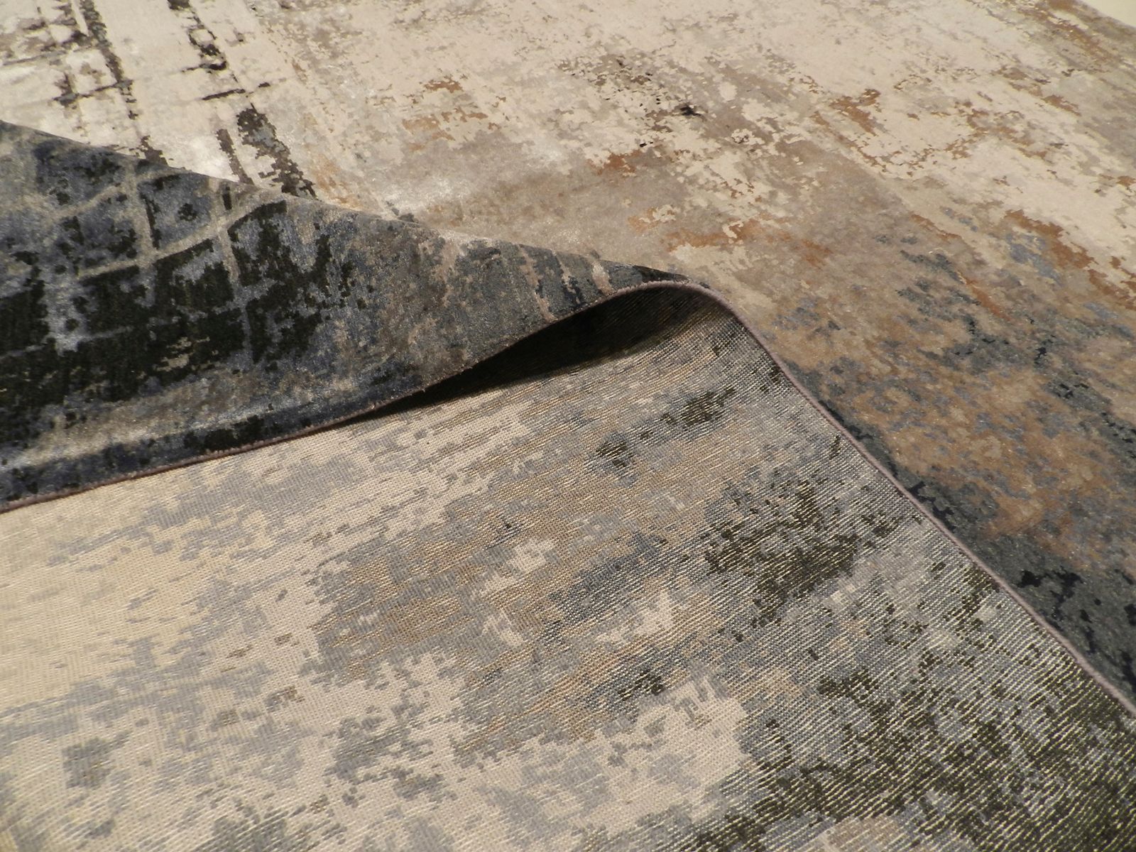 Alfombra Rajasthan Carpet from Zenza Contemporary Art & Deco for sale ...