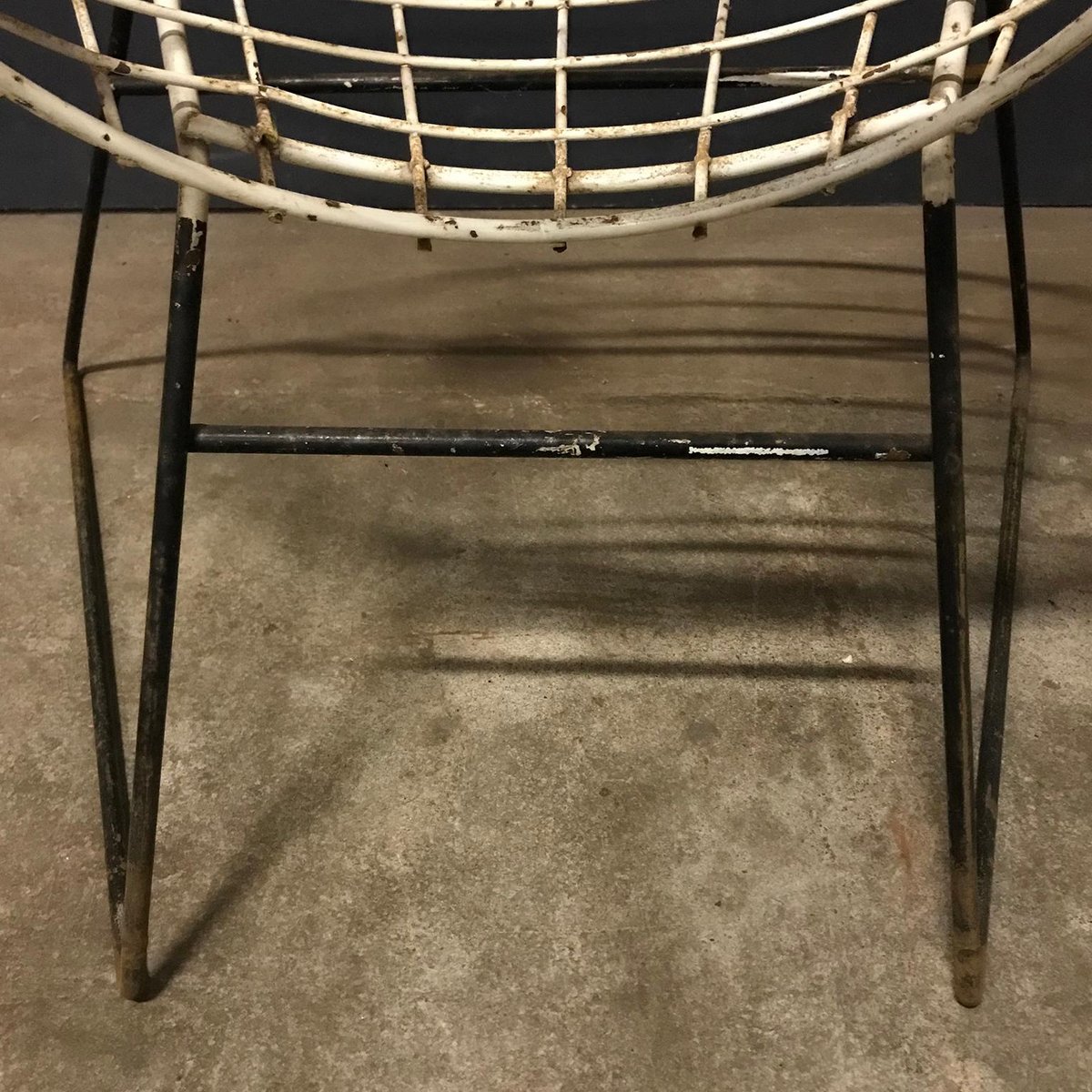 Vintage Wire Chair, 1960s for sale at Pamono