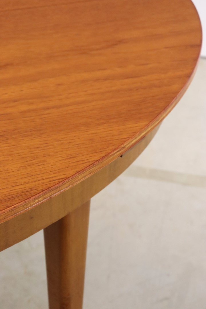 Vintage Oval Dining Table in Veneer for sale at Pamono